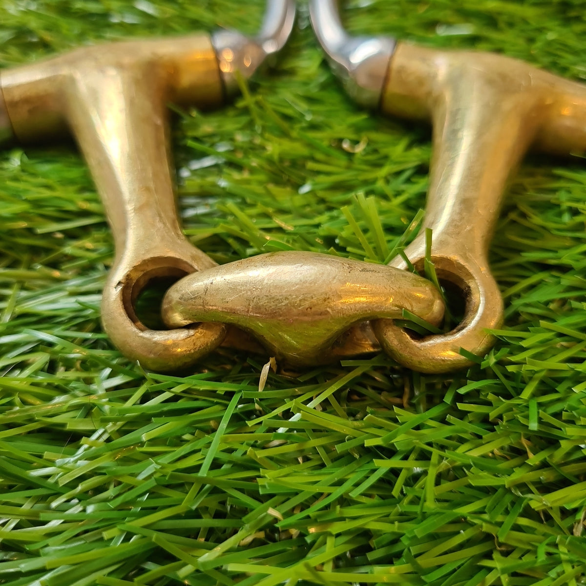 4 1/2" Brass Eggbutt Snaffle with Lozenge FFEE POSTAGE ️ – Onthehoof